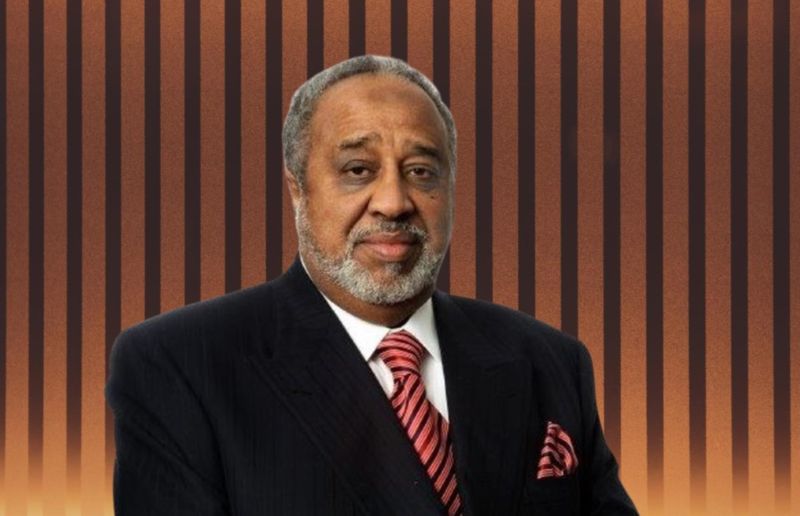 Mohammed Hussein Al Amoudi Height, Age, Wife, Children, Family, Biography – UAESigma.ae